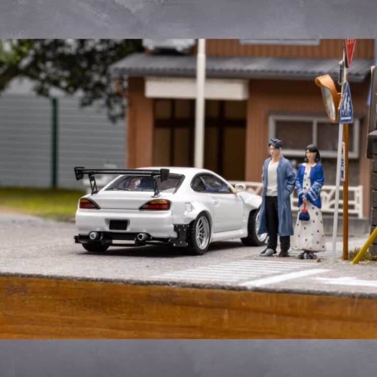 Focal Horizon Rocket Bunny Nissan Silvia S15 Perl White - MINIATURE TOY ...