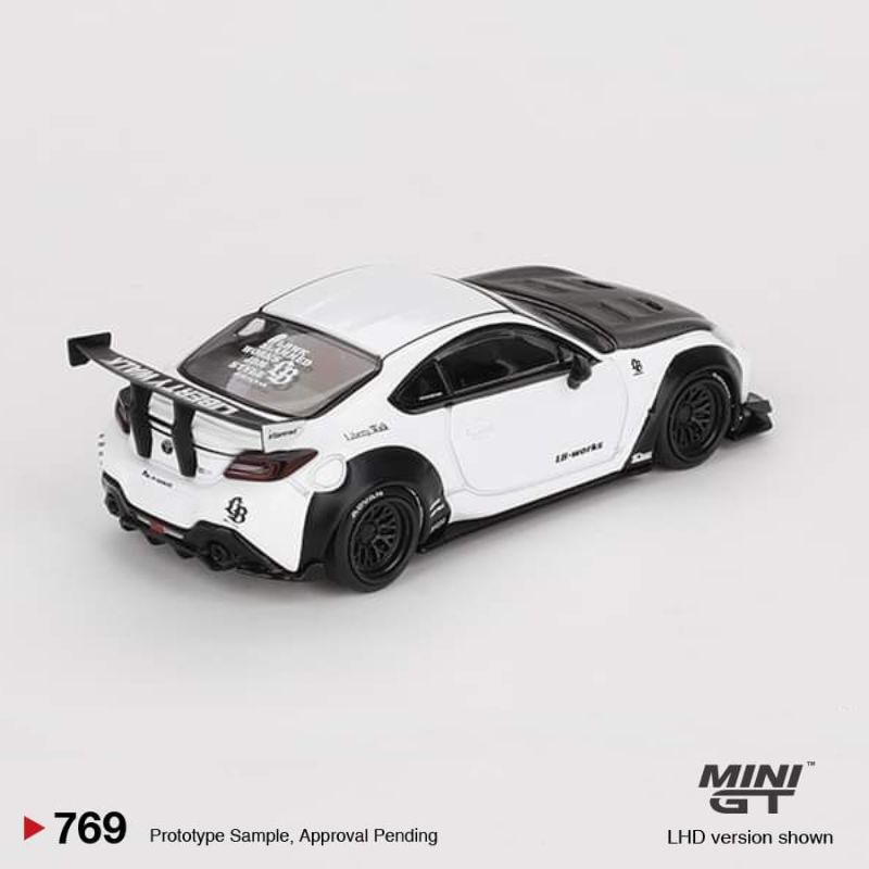 MINI GT Toyota GR86 LB Nation White - MINIATURE TOY SHOP