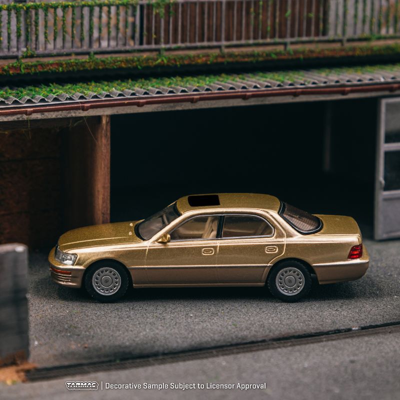 Tarmac Works Lexus LS400 Champagne Beige Metallic - MINIATURE TOY SHOP